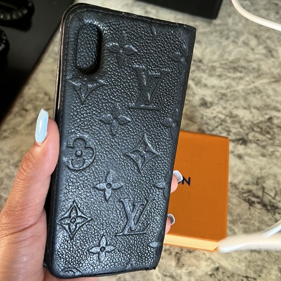 Louis Vuitton | Cell Phones & Accessories | Authentic Louis Vuitton ...